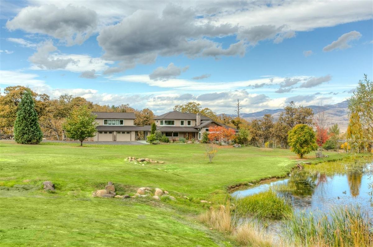 MAGNIFICENT MULTI HOME COMPOUND | Oregon Luxury Homes | Mansions For ...