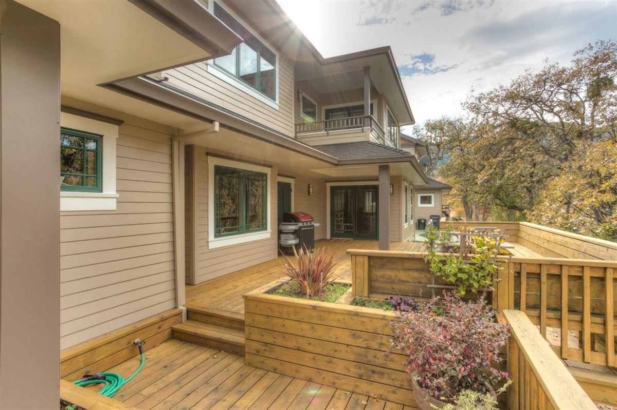 MAGNIFICENT MULTI HOME COMPOUND | Oregon Luxury Homes | Mansions For ...