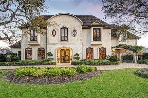 ELEGANT AND STYLISH FRENCH COUNTRY HOME | Texas Luxury Homes | Mansions ...