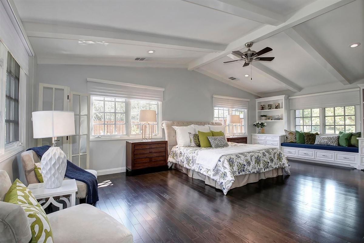 ELEGANT SHINGLED CAPE COD HOME | California Luxury Homes | Mansions For ...