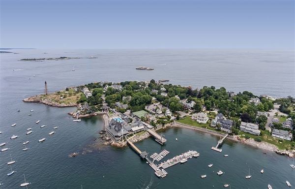 MARBLEHEAD NECK HARBORFRONT ESTATE | Massachusetts Luxury Homes ...