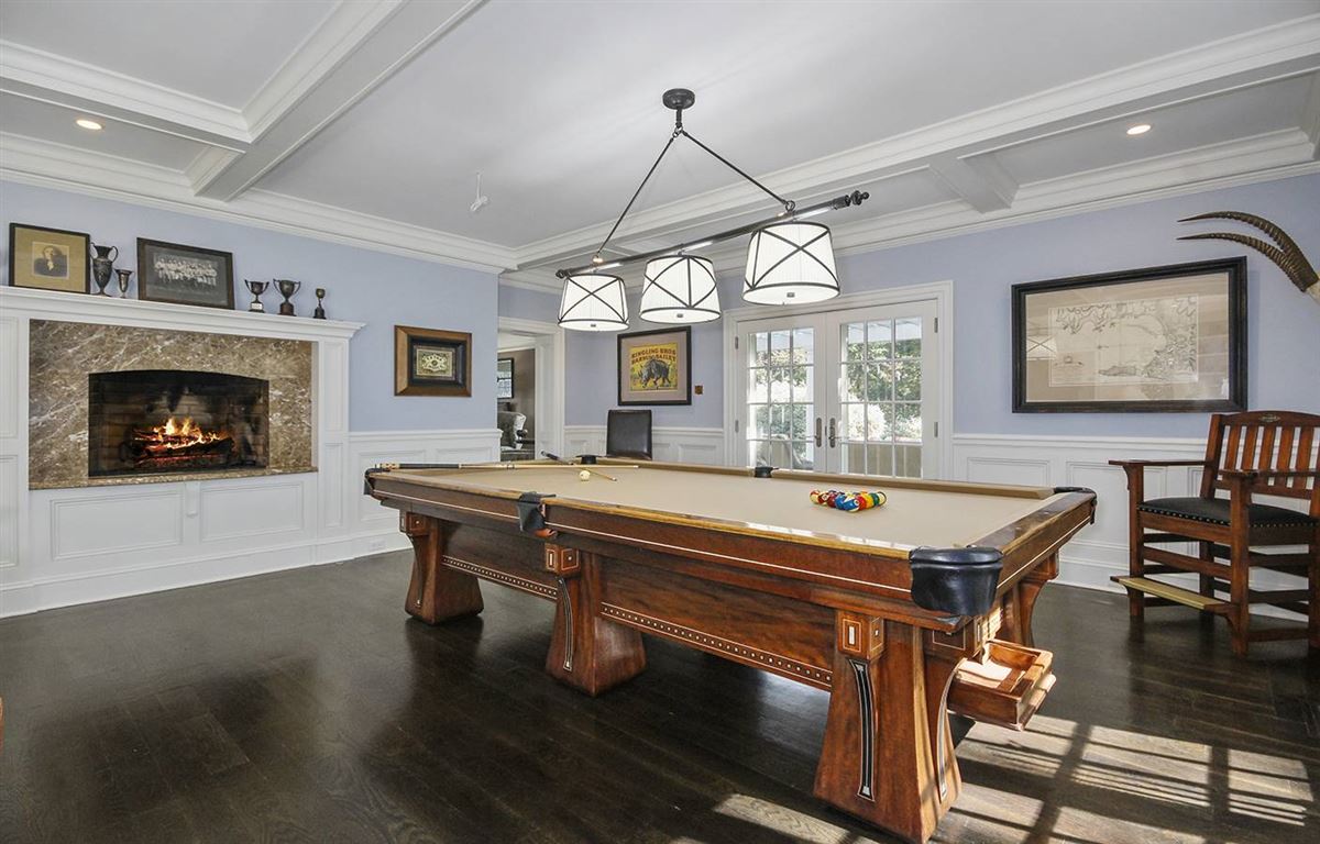 MID-CENTURY COLONIAL HOME | Connecticut Luxury Homes | Mansions For ...