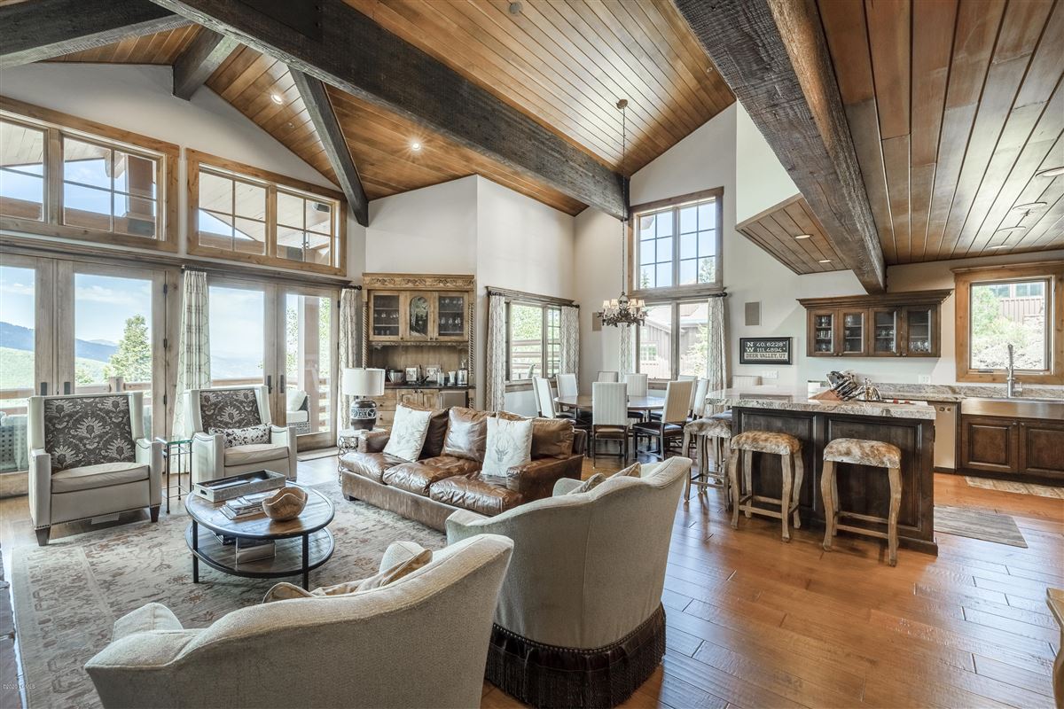 FREE STANDING DEER VALLEY HOME WITH INCREDIBLE VIEWS | Utah Luxury ...