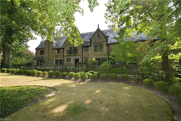 RENOWNED SHAKER HEIGHTS HOME | Ohio Luxury Homes | Mansions For Sale ...