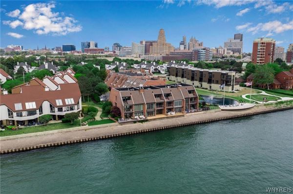 Luxury Homes For Sale in Buffalo, New York, United States | Luxury ...