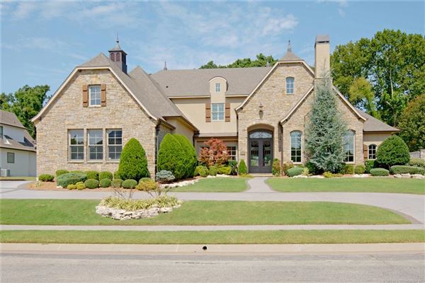 Luxury Homes For Sale in Tulsa, Oklahoma, United States | Luxury Portfolio