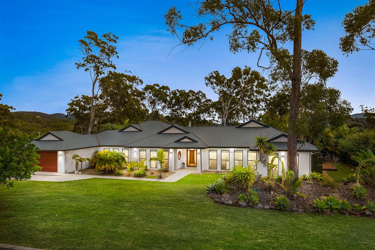 AN ELEGANT AND BRIGHT HOME | Australia Luxury Homes | Mansions For Sale ...