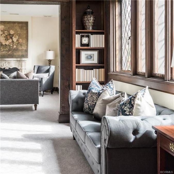 REVIVED AND RESTORED RESEMBLANCE OF THE ANNE HATHAWAY COTTAGE ...