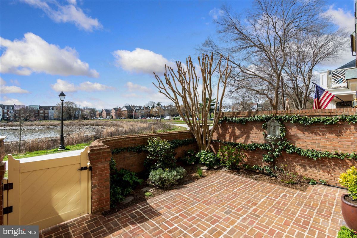 GLORIOUS POTOMAC RIVER VIEWS | Virginia Luxury Homes | Mansions For ...