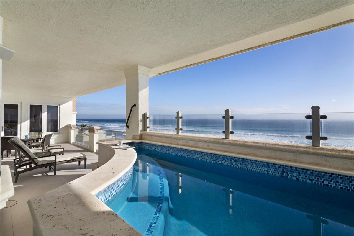 SPECTACULAR OCEANFRONT PENTHOUSE | Florida Luxury Homes | Mansions For ...