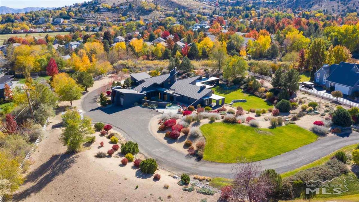 A MODERN MARVEL IN THE HEART OF JUNIPER HILLS IN SOUTHWEST RENO ...