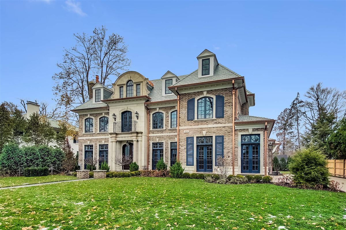 A MAGNIFICENT FRENCH COLONIAL STYLE HOME | Illinois Luxury Homes ...