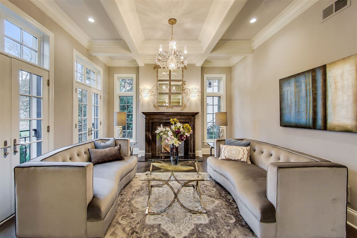 A MAGNIFICENT FRENCH COLONIAL STYLE HOME | Illinois Luxury Homes ...