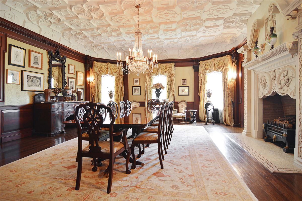 THE GOODMAN MANSION - COMPLETELY RESTORED 1892 QUEEN ANNE HOME ...