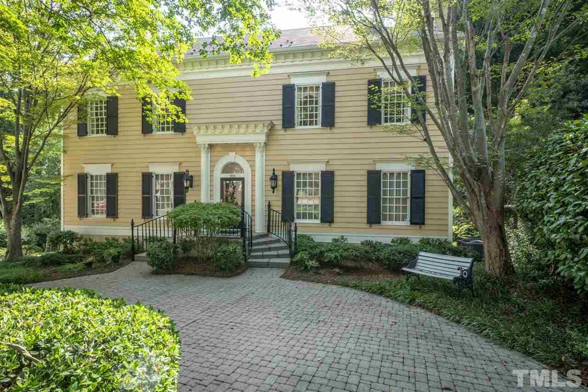 MAGNIFICENT HOME IN RALEIGH | North Carolina Luxury Homes | Mansions ...