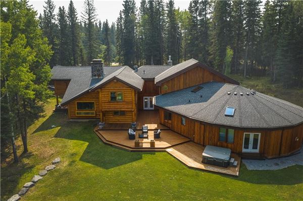 Luxury Homes For Sale in Calgary, Alberta, Canada | Luxury Portfolio