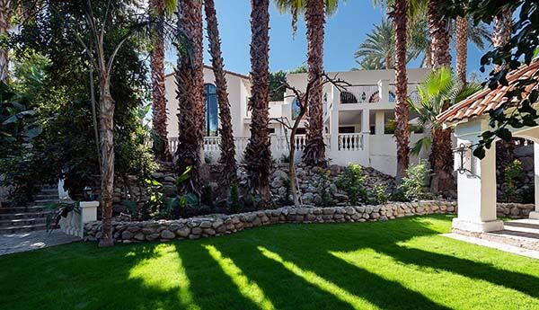 THE SONNY BONO ESTATE | California Luxury Homes | Mansions For Sale ...