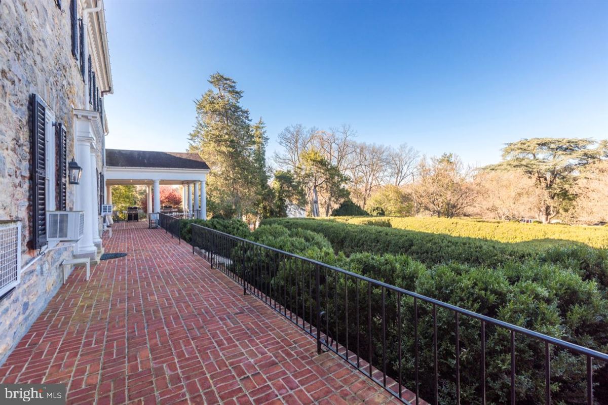 CARTER HALL | Virginia Luxury Homes | Mansions For Sale | Luxury Portfolio